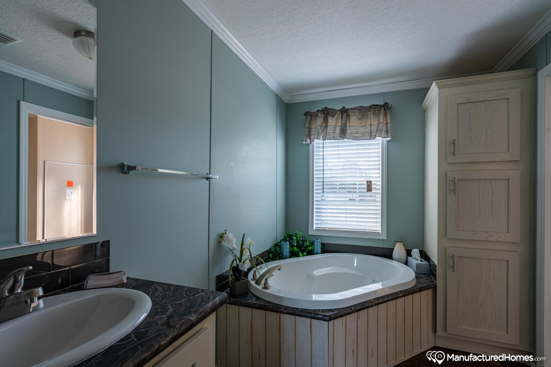 Timberline Elite TE28523C by Destiny Homes - ModularHomes.com